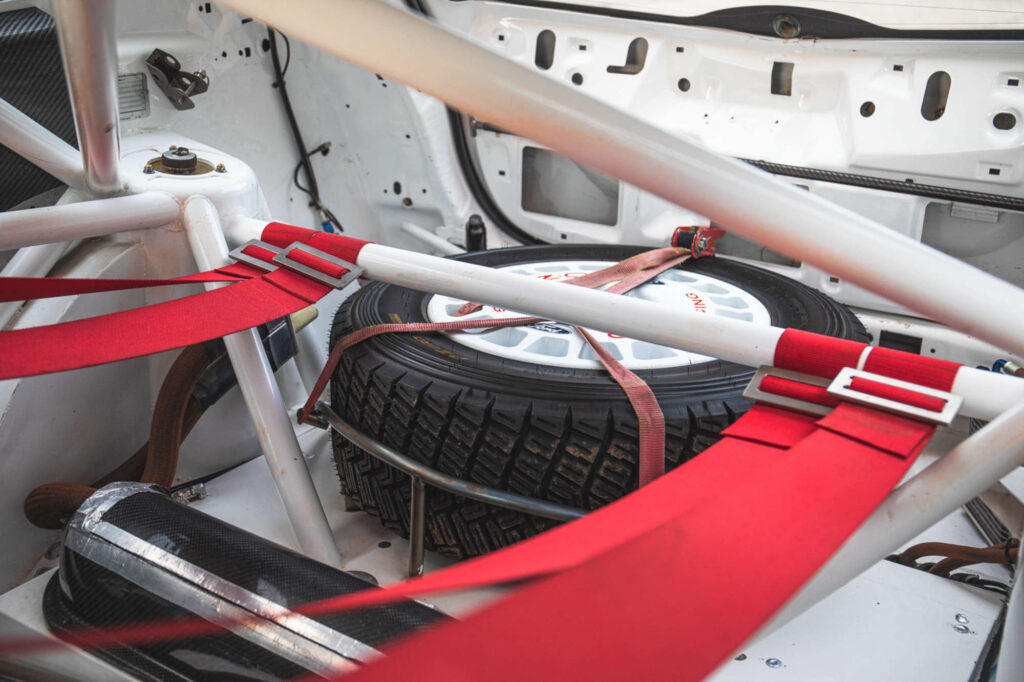 Ex-McRae 2001 WRC Focus – OneMoreFord